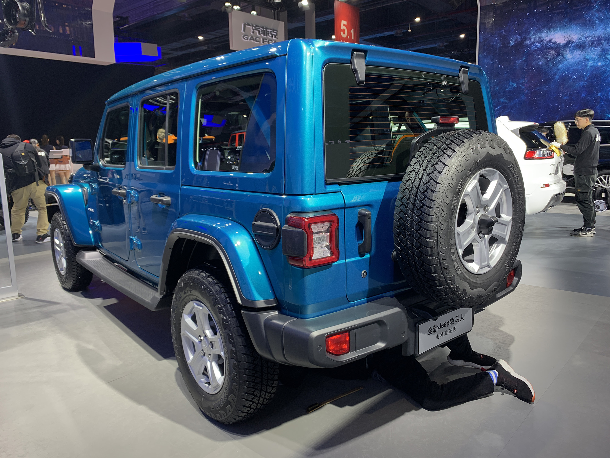 牧马人电动,自动(第2页)_大山谷图库